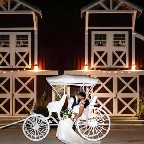 Venue - Enchanted Valley Farm in Siloam Springs, AR