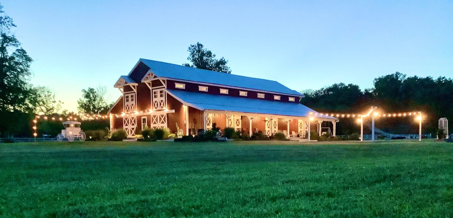 Venue - Enchanted Valley Farm in Siloam Springs, AR