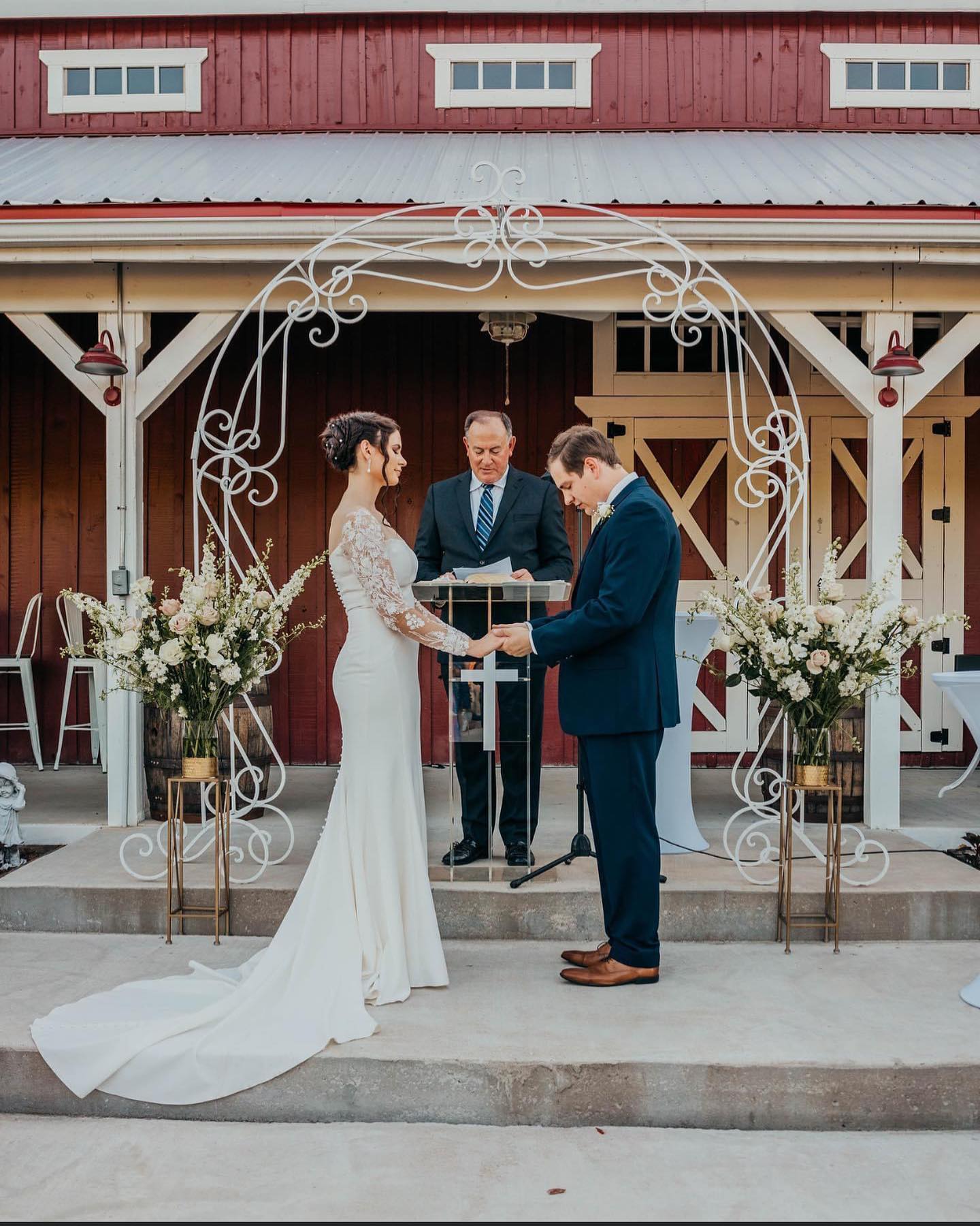 Weddings - Enchanted Valley Farm in Siloam Springs, AR