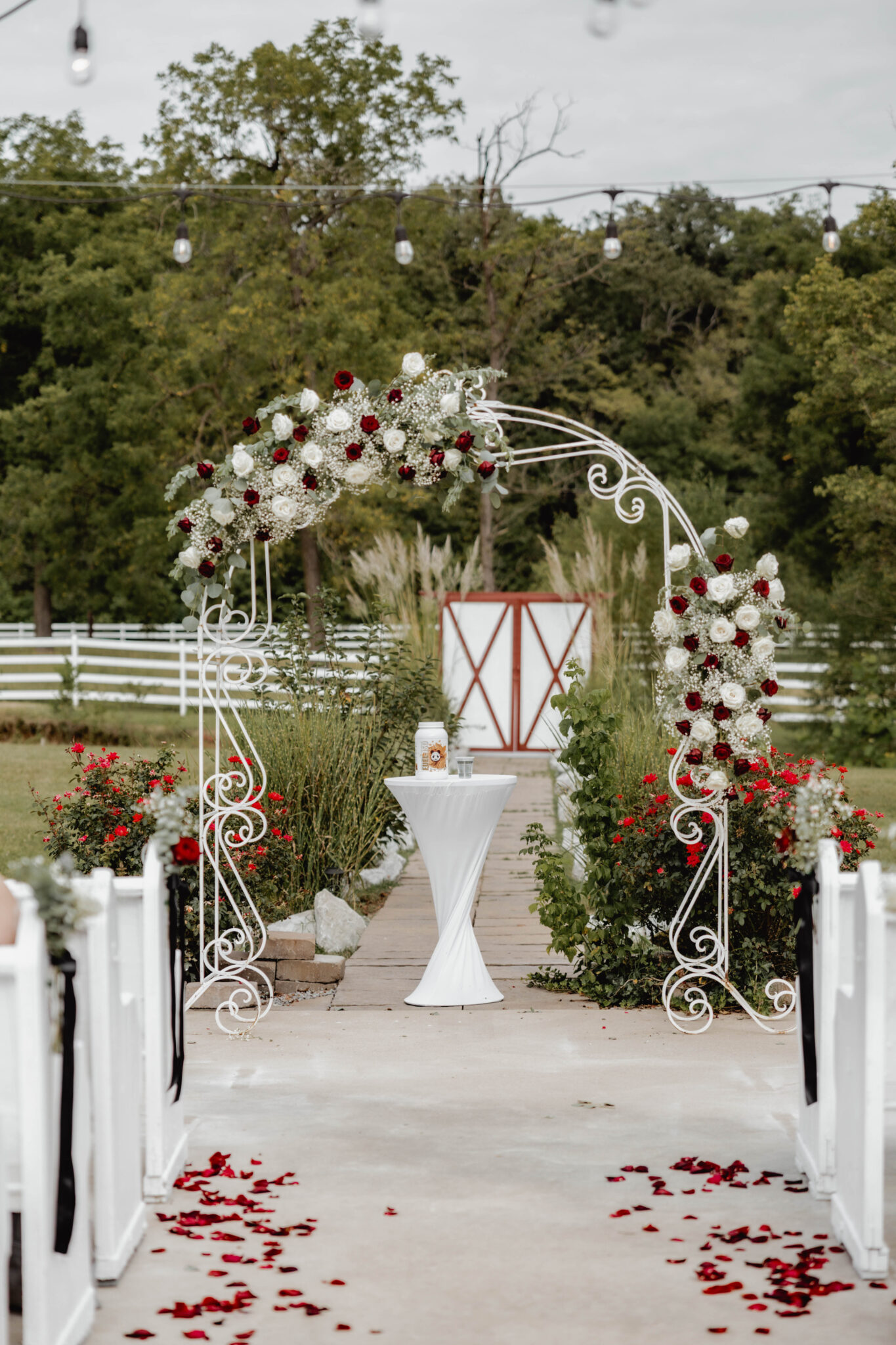 Venue - Enchanted Valley Farm in Siloam Springs, AR